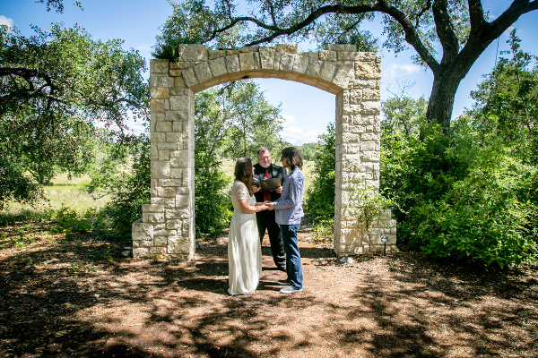 Lady bird johnson wildflower center wedding 60 photos - Vianawedding.com
